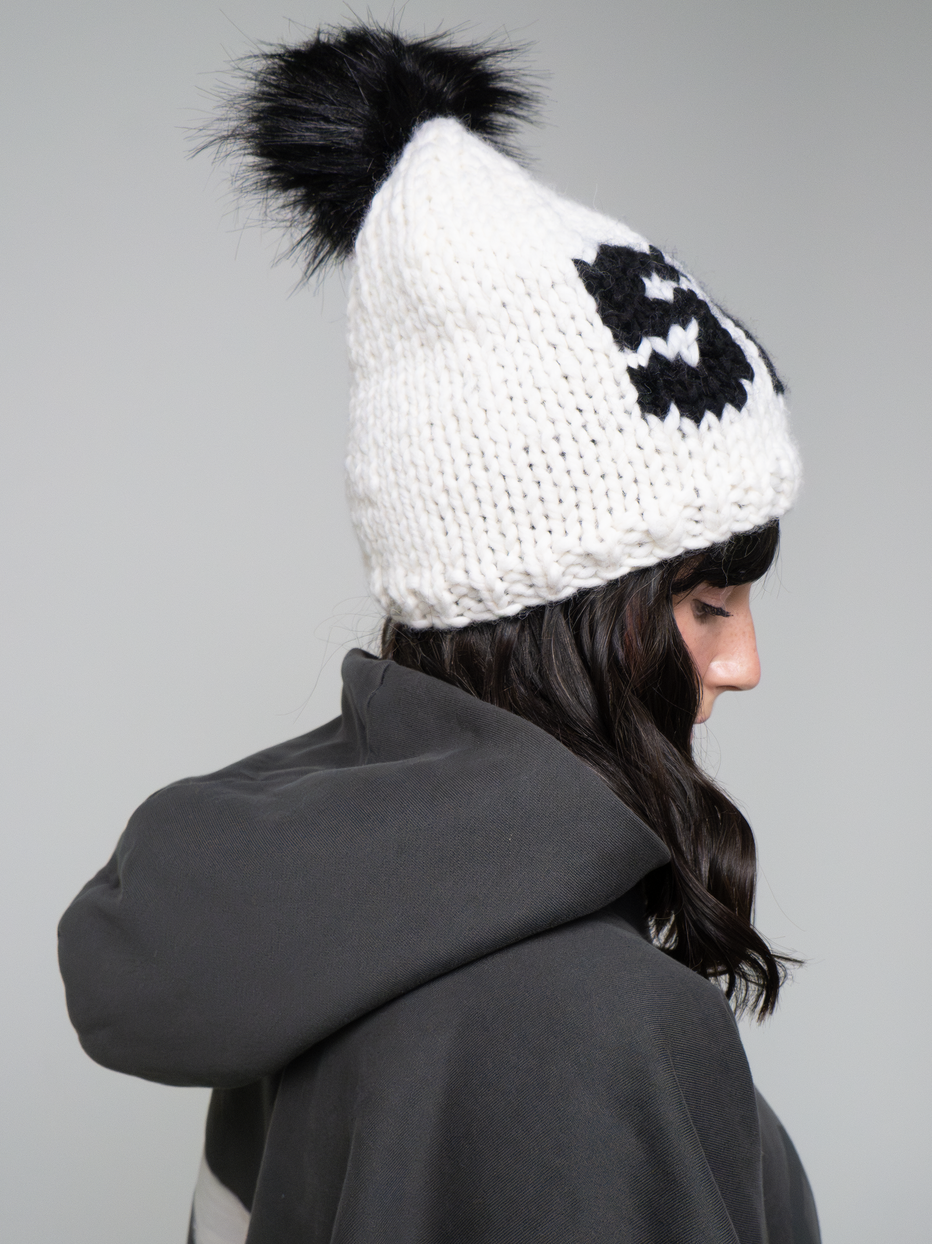 SKI Toque with Removable POM – GOGO Sweaters